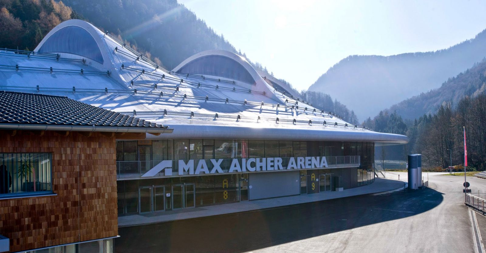 Öffnungszeiten - Max Aicher Arena Inzell